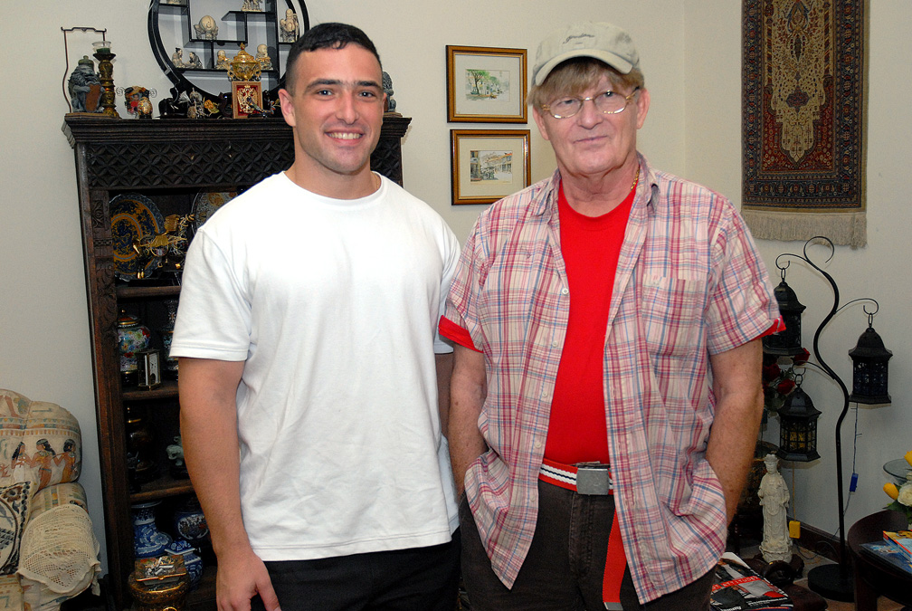 Qatar’s radio voice | Dustin Senger